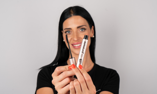 Jak zvolit správnou řasenku pro váš typ řas? [EXPERTI RADÍ] | deNatura